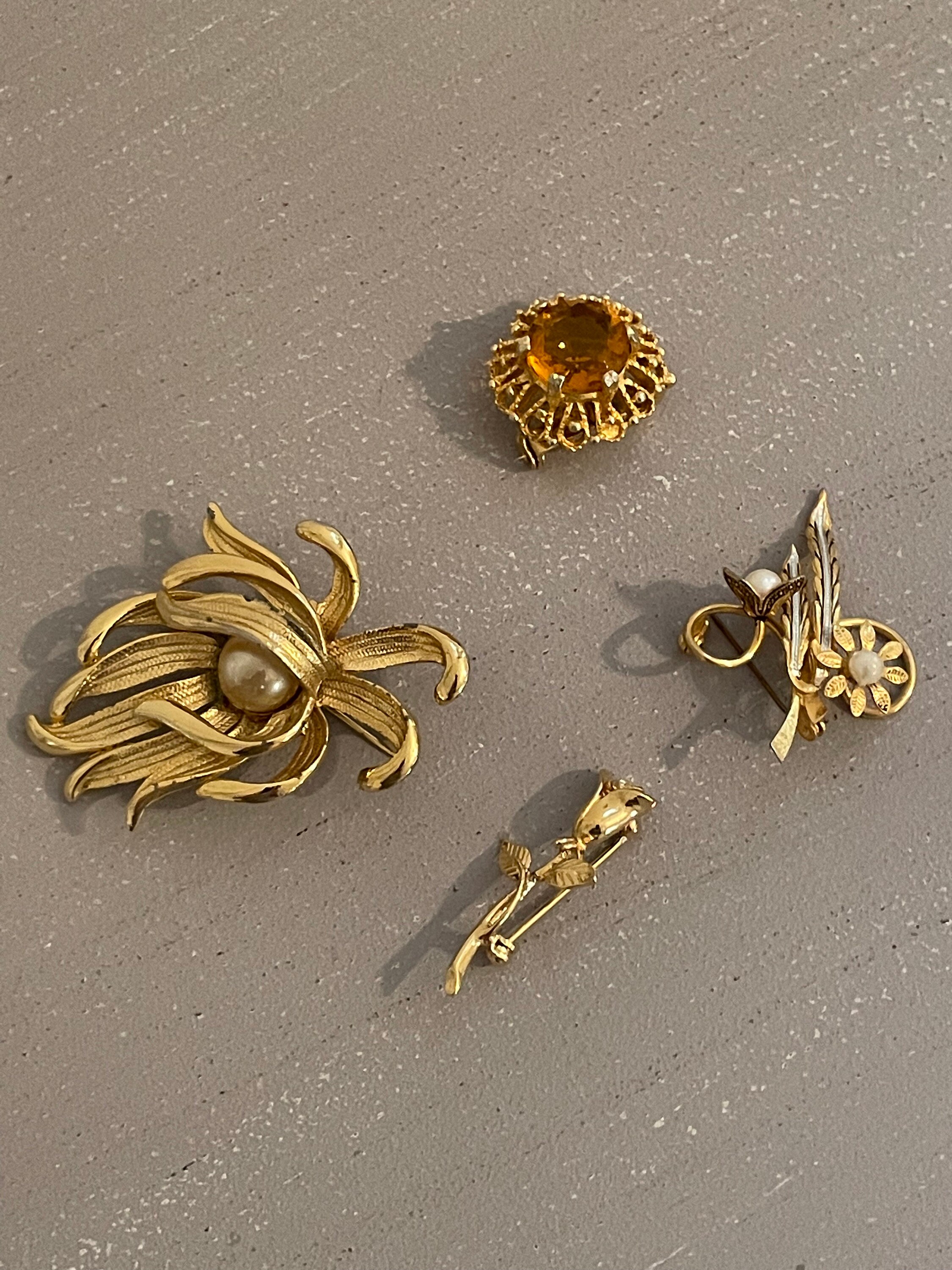 Vintage Costume Brooches - Etsy