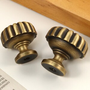 Aged Brass Cabinet Knobs Handles, Gold Brass Dresser Handles Laser Engraved Drawer Pulls Knobs ...