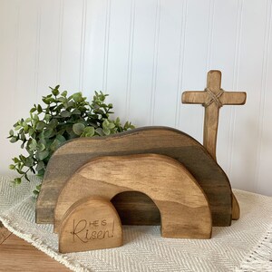 Empty Tomb Display / Empty Tomb Easter Decor Easter Creche Resurrection ...