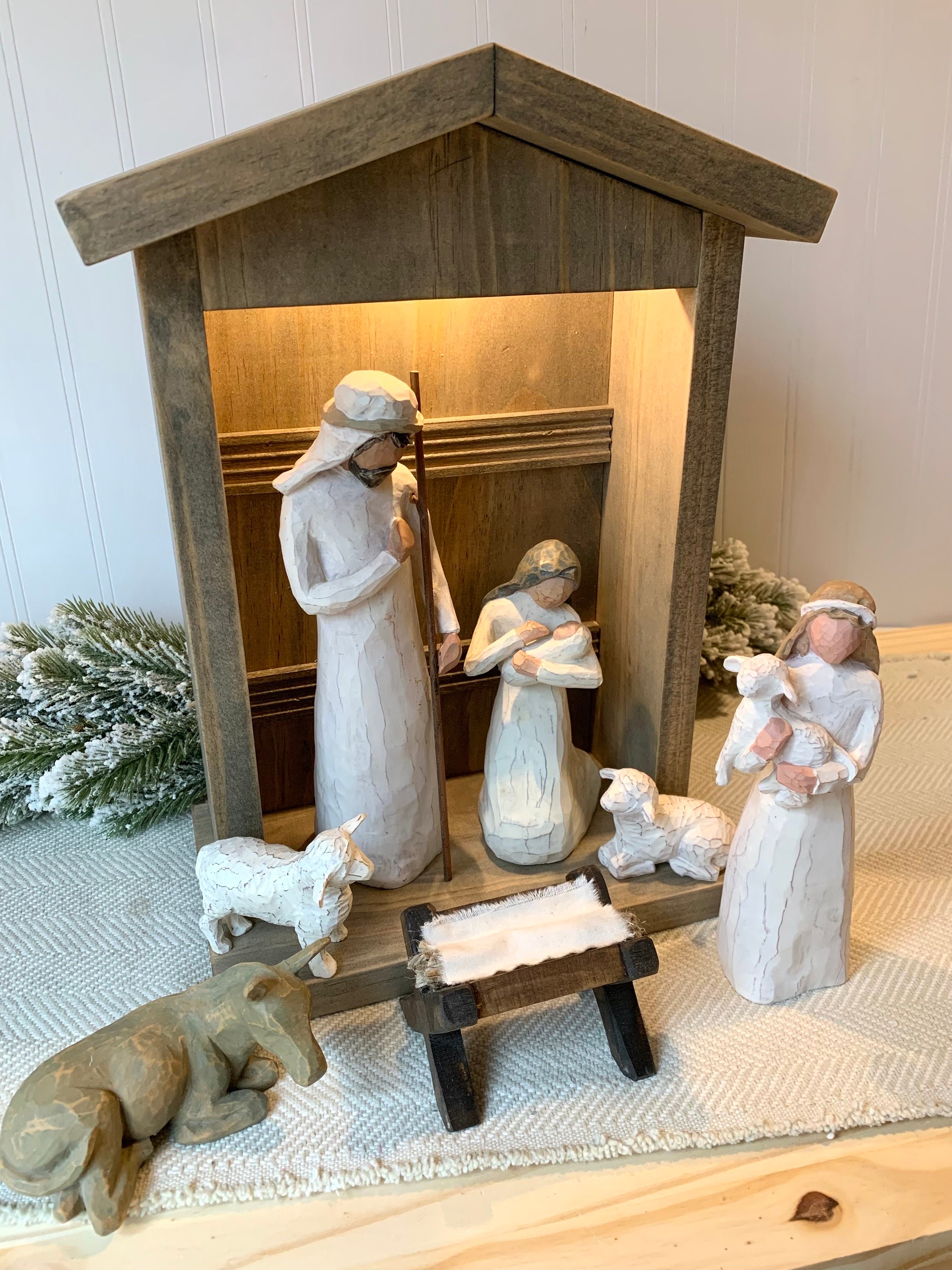 Wood Nativity Stable W/ Light / 3 Sizes Stable Fits Willow Tree ...