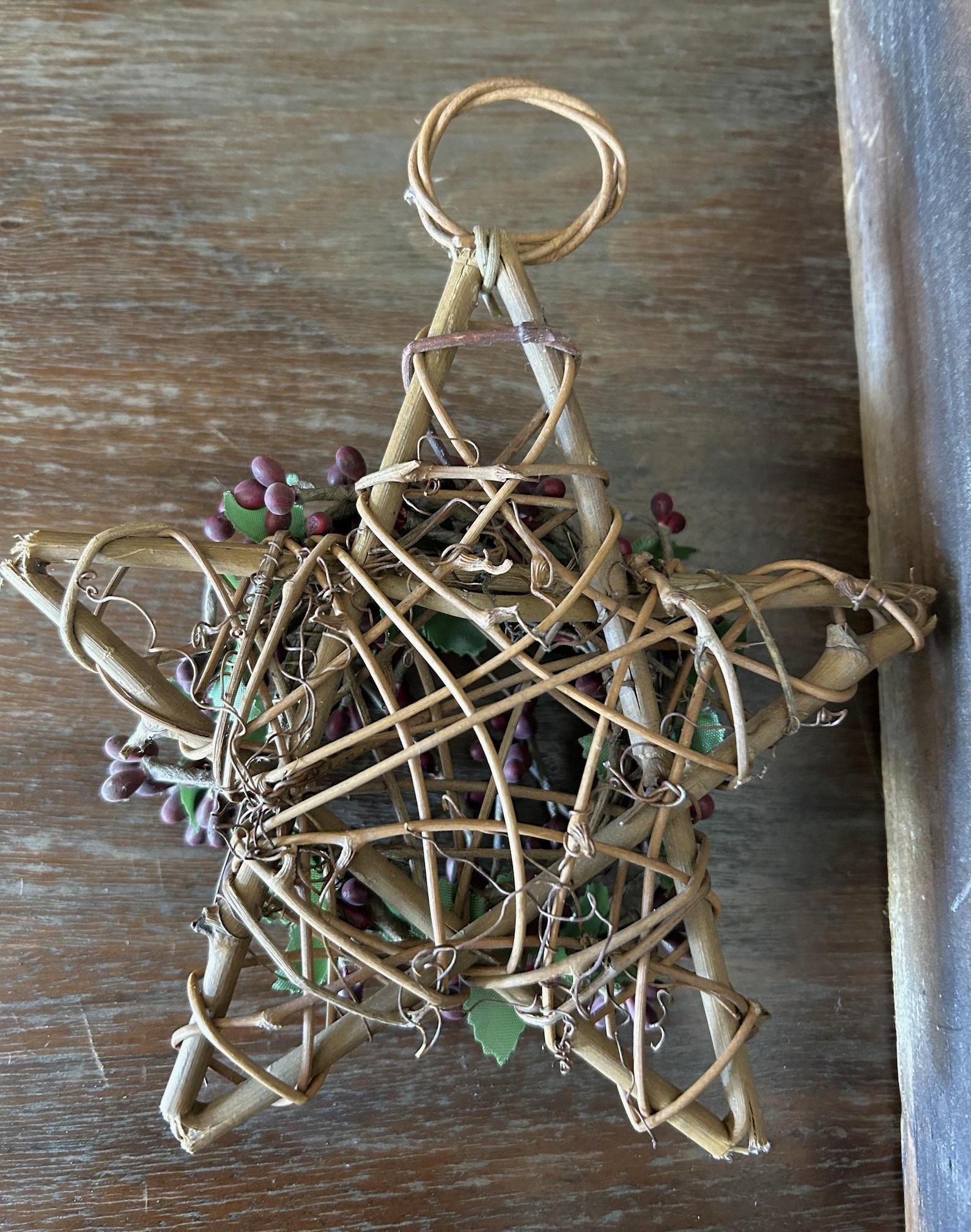 Primitive Pip Berry Wreath Star Christmas Ornament | Grapevine Star Pip ...