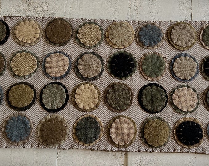 Primitive Wool Penny Rug Farmhouse Wool Penny Rug Primitive Farmhouse ...