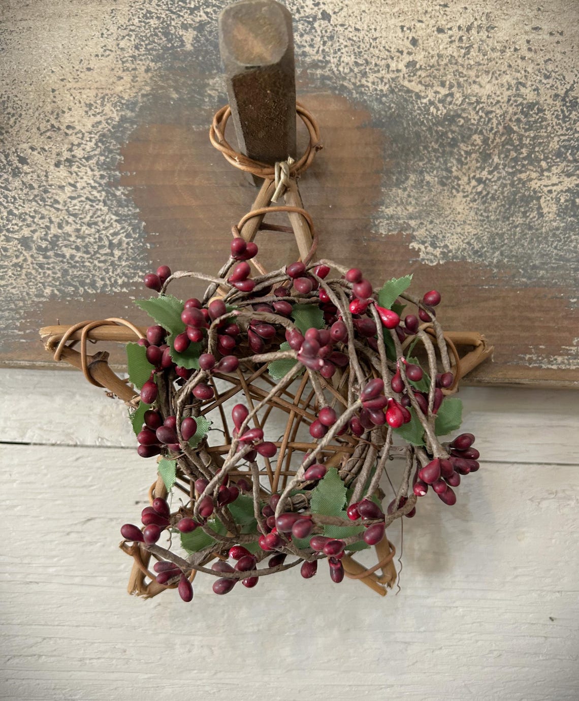 Primitive Pip Berry Wreath Star Christmas Ornament | Grapevine Star Pip ...