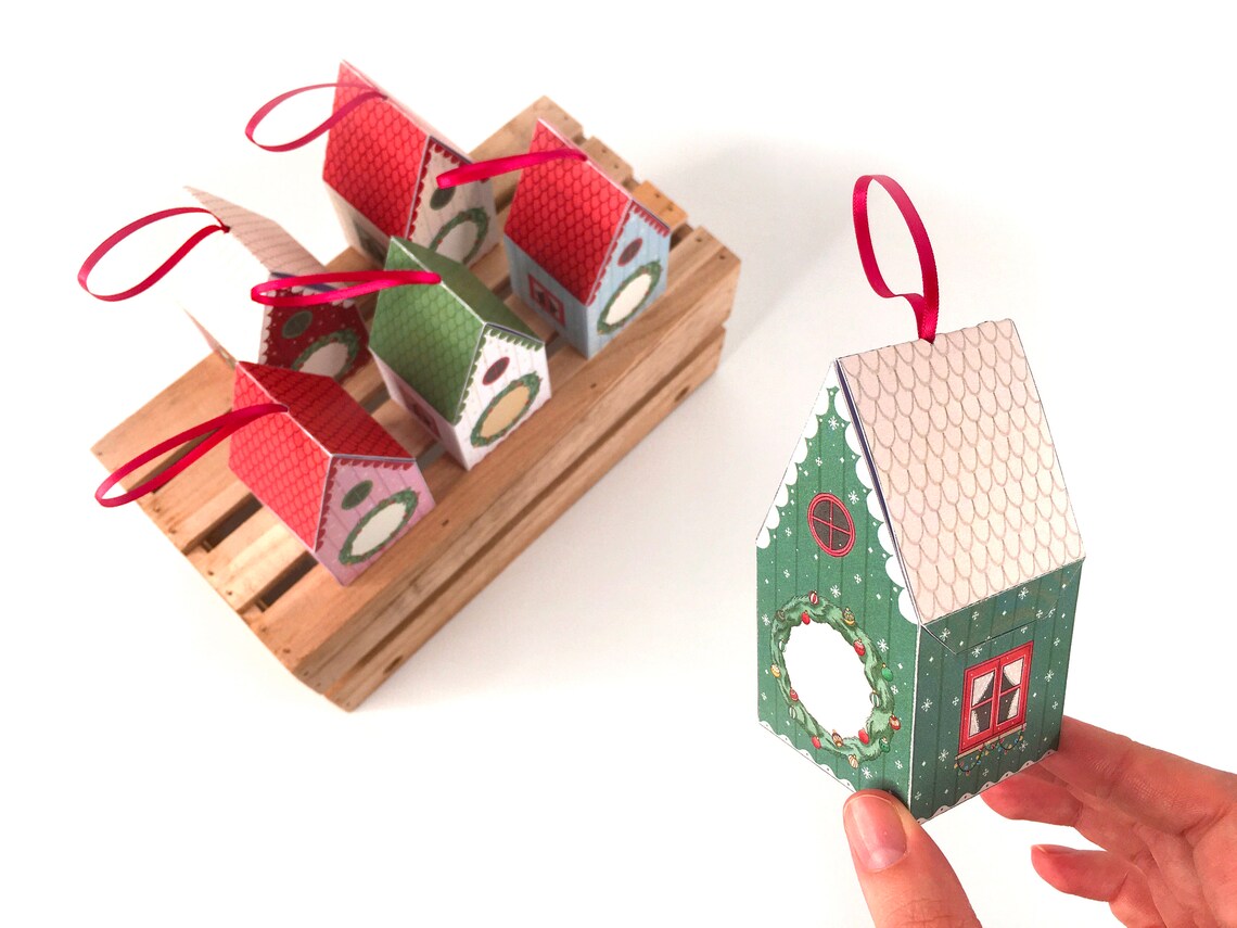 Printable Christmas Ornaments: Print and Assemble These DIY Gift Boxes ...