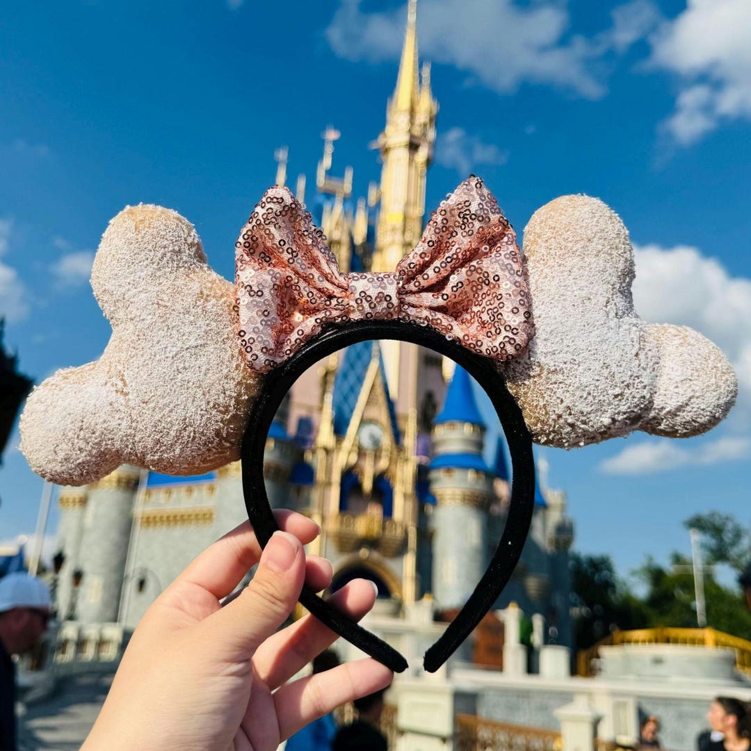 Mickey Beignet Ears | Beignet Powdered Mouse Ears | Beignet Ears ...
