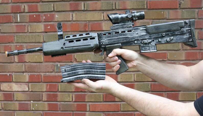 Fullsized L86 Rifle Fake Toy Gun Prop for Cosplay | Etsy