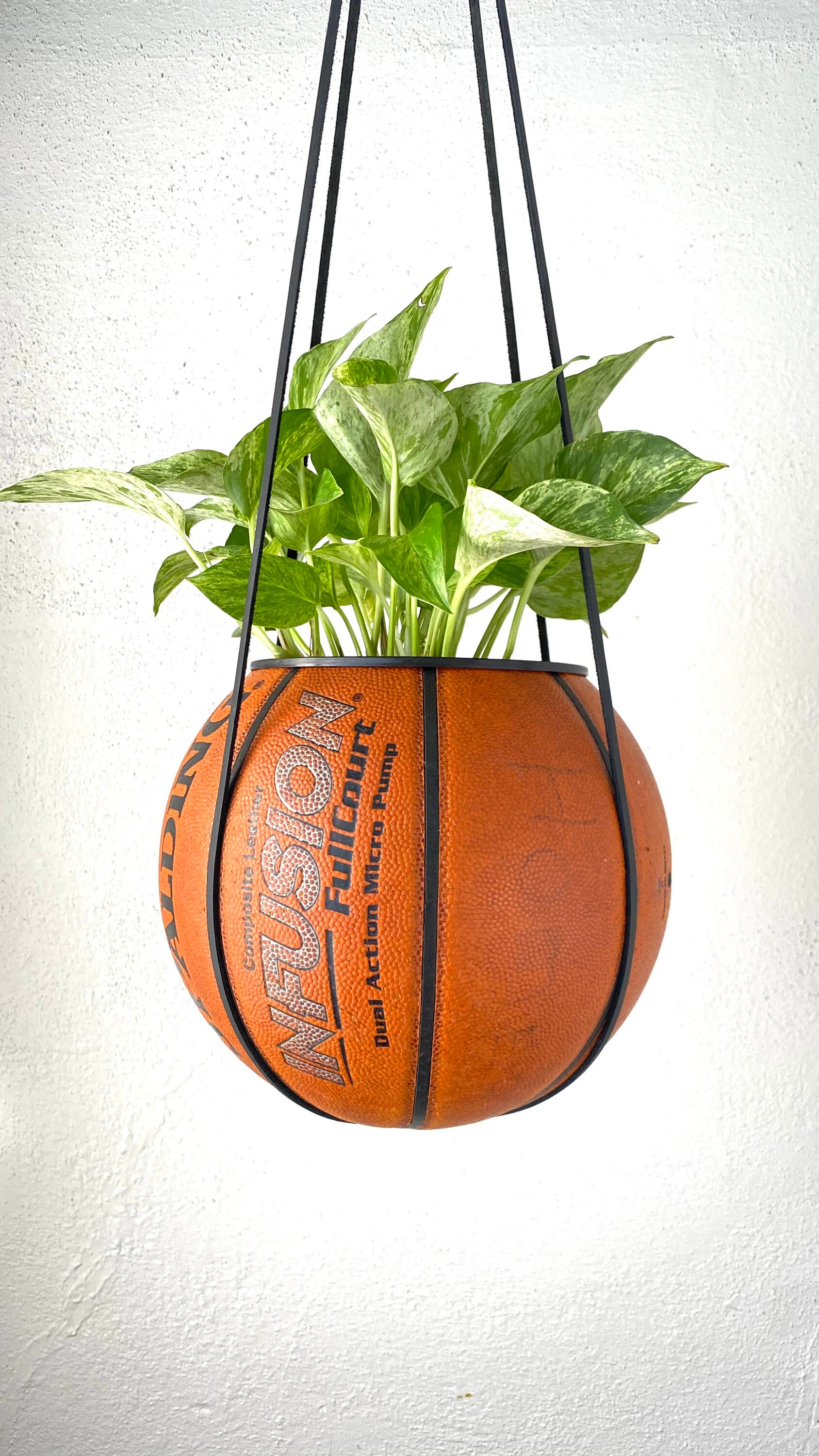 Spalding Infusion - Basketball Planter