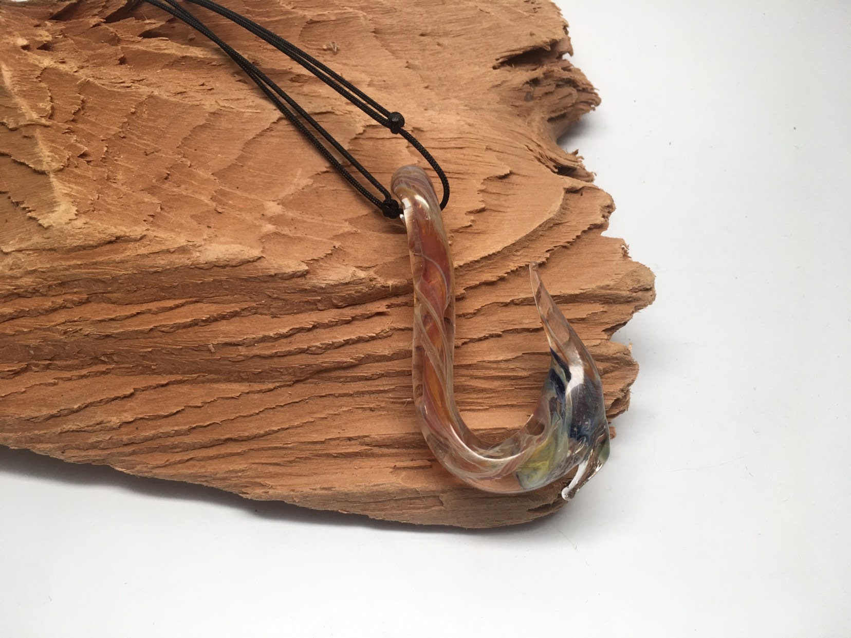 Glass Fish Hook Necklace (h0028) - Etsy