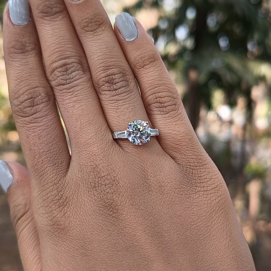 2.68CT Round Brilliant Cut Simulant Ring, 3 Stone Round With Baguette ...