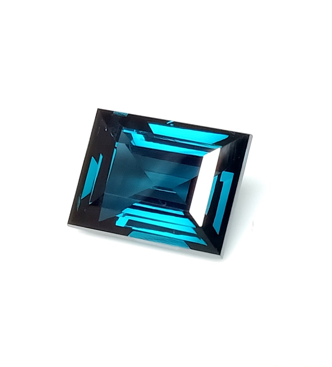 Teal Sapphire Emerald Cut Gemstone: 20.70 Carat Loose Stone - Etsy España