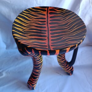 Beautiful Handmade Oval Wood Entiger Print 3 Legged Stool With a Handle ...