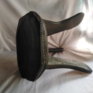 Kenyan Beaded 8 Sided Senufo Stool. Akamba Tribe 3 Legged Senufo Stool ...