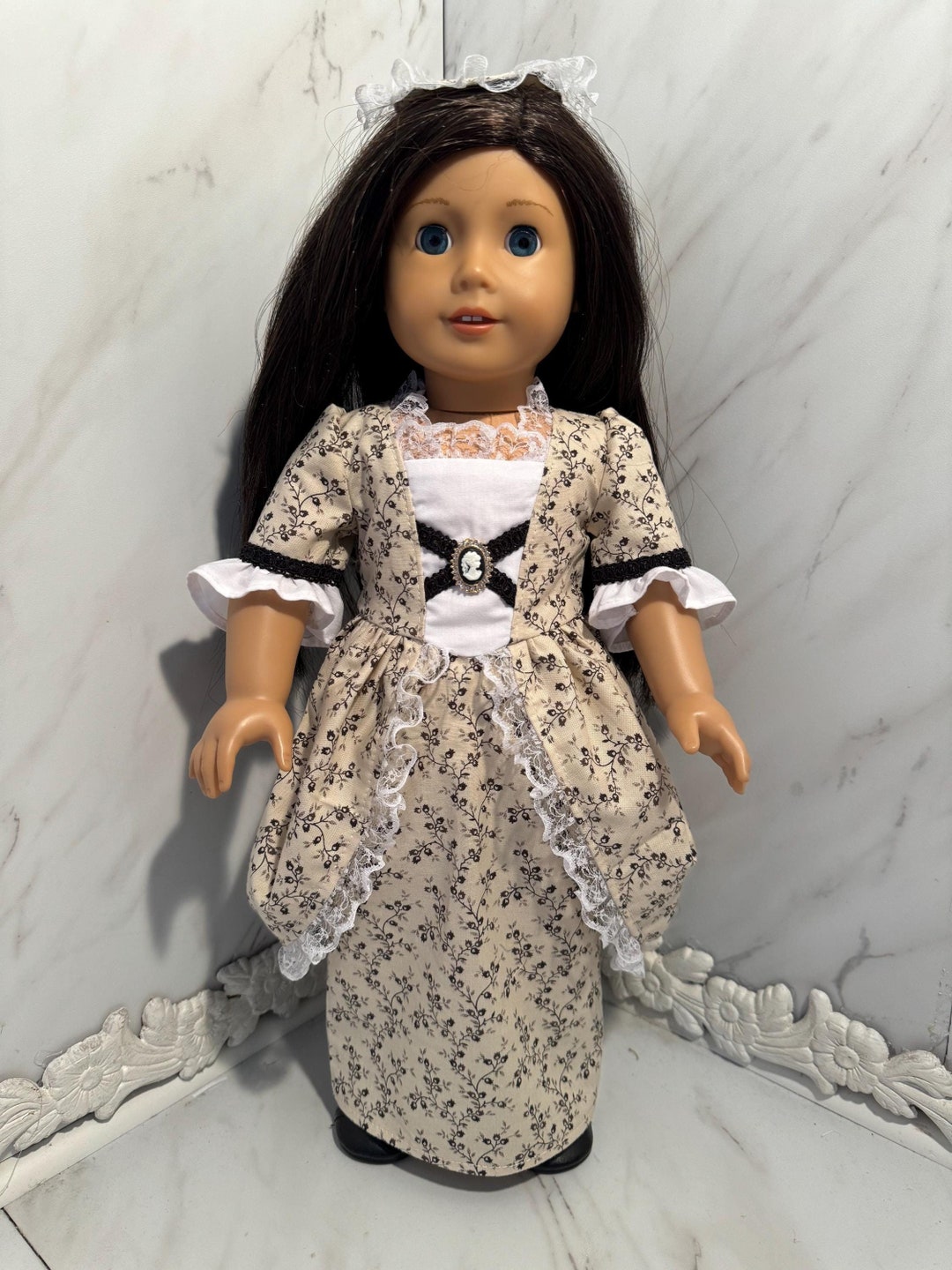 Colonial Gown With Cameo Jewel and Pinner Cap for 18" Doll - Etsy