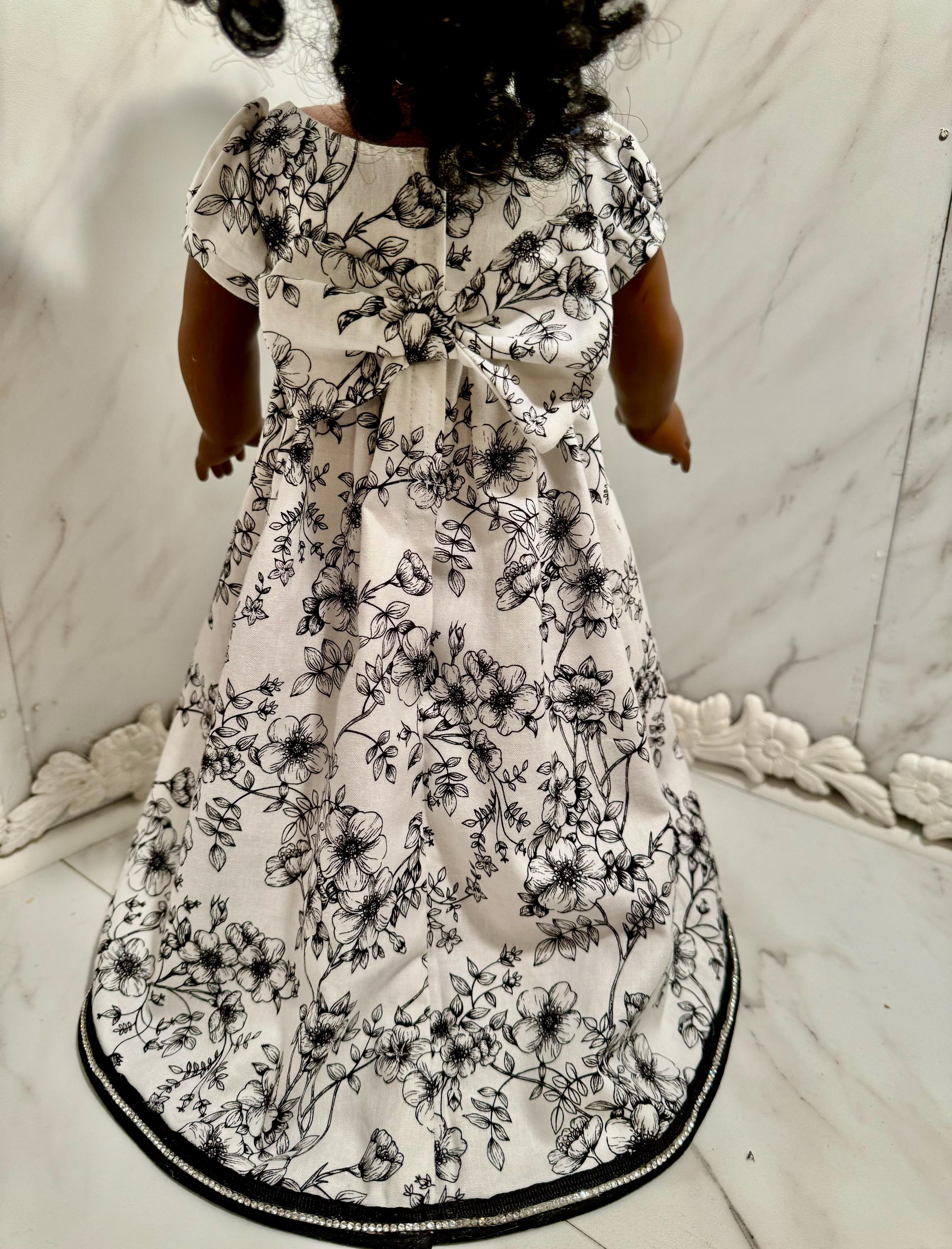 Regency Era Sweetheart Neckline Party Dress With Rhinestone Trim ...