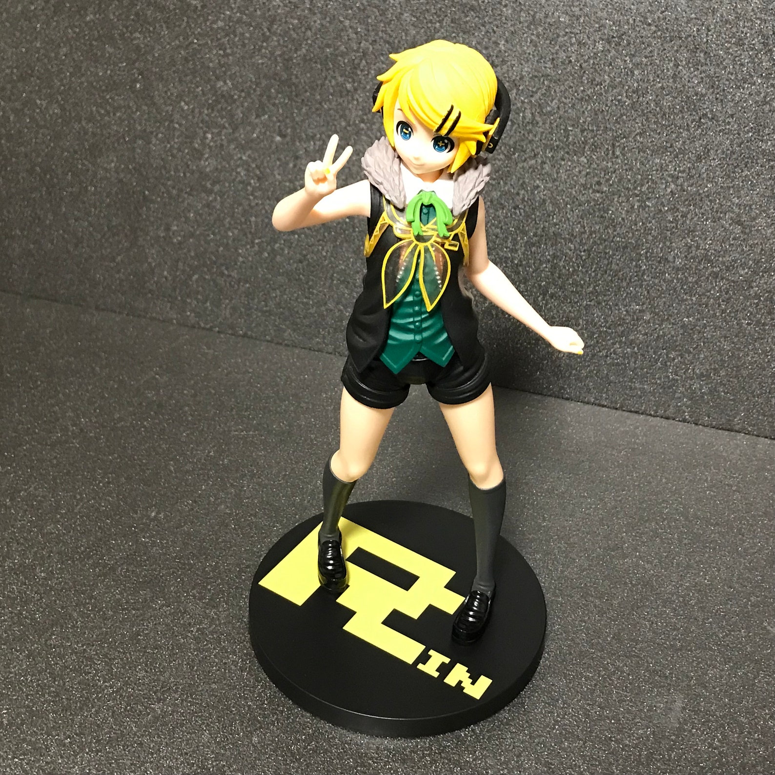 Rin Kagamine Figure Hatsune Miku Vocaloid Super Premium - Etsy