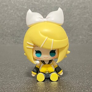 Rin Kagamine Sitting Figure Japan Taito Kuji Hatsune Miku Vocaloid ...