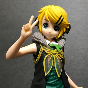 Rin Kagamine Figure Hatsune Miku Vocaloid Super Premium Project Diva ...