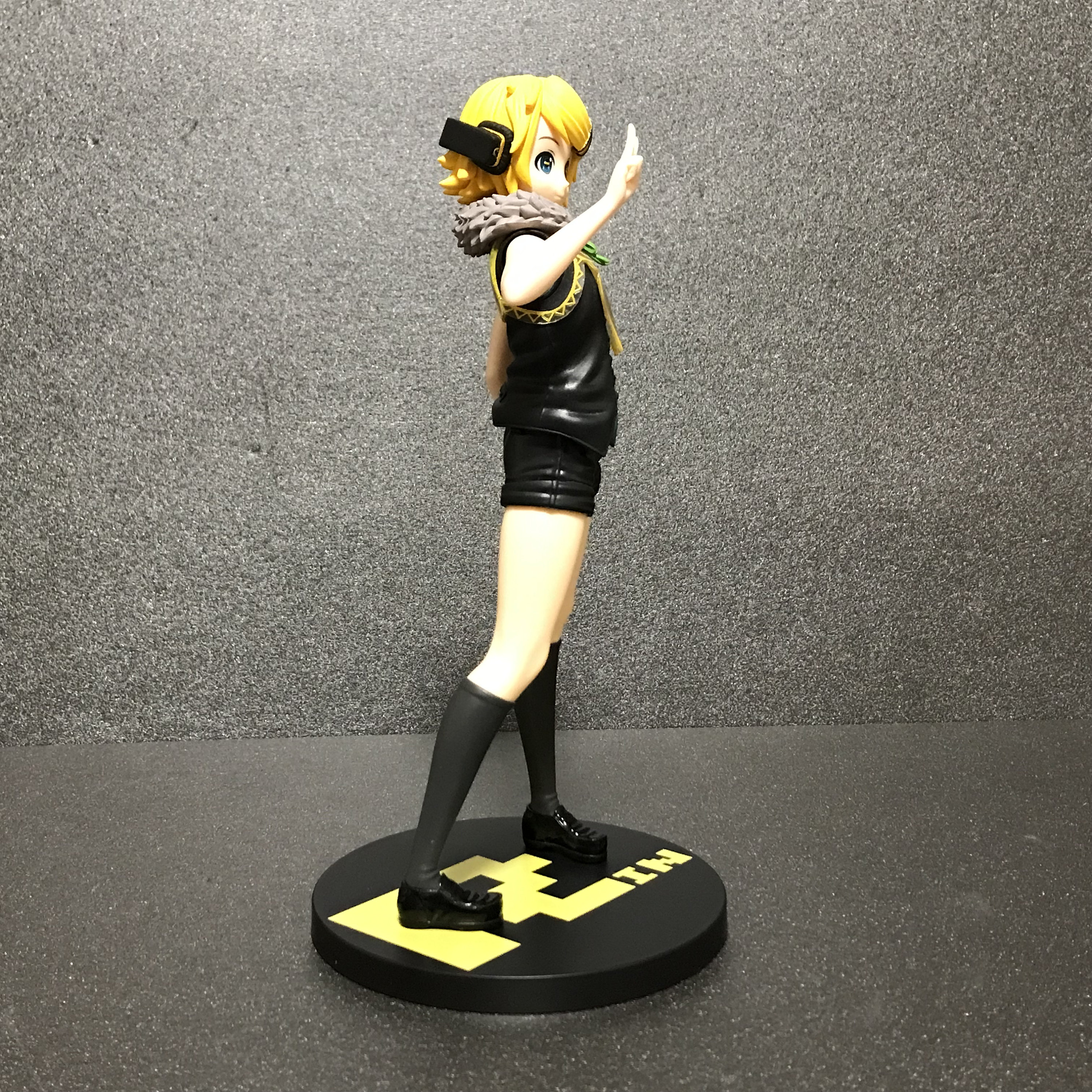 Rin Kagamine Figure Hatsune Miku Vocaloid Super Premium - Etsy
