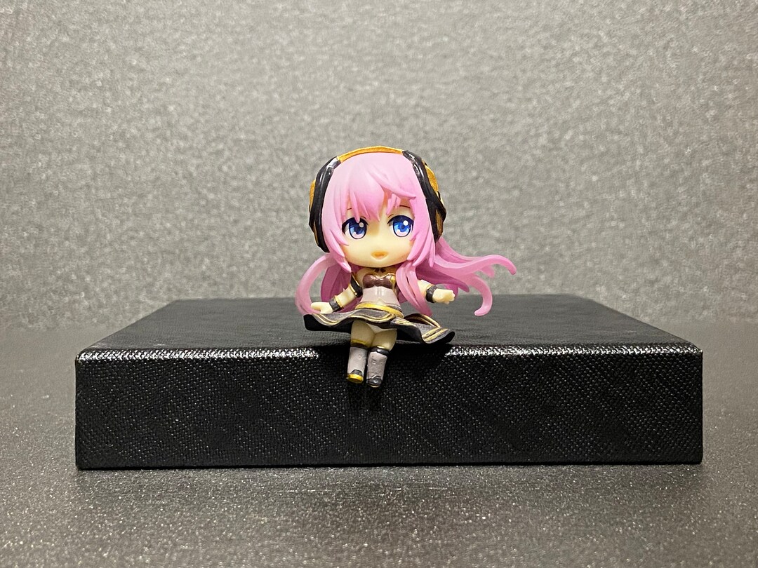 Luka Megurine Figure - Hatsune Miku Vocaloid Authentic Japan - Etsy