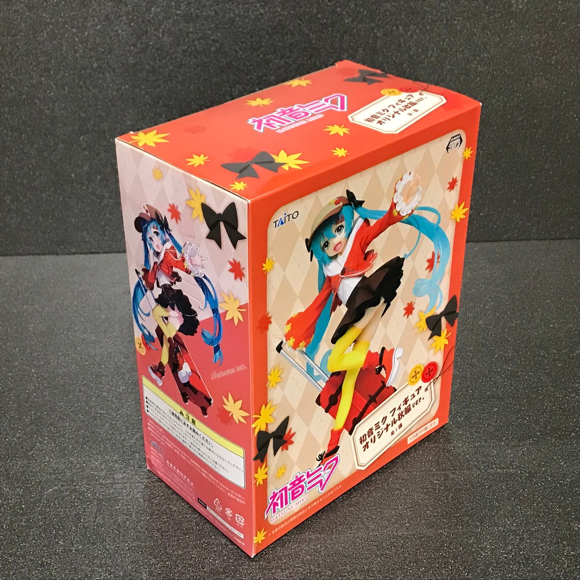 Hatsune Miku Vocaloid Original Fall Autumn Version Figure - Etsy