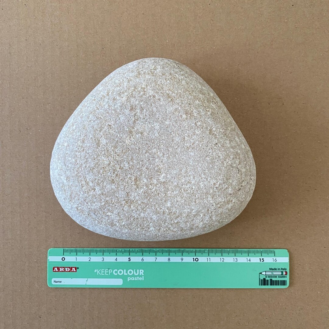 15,0cm Triangle Shaped Stone for Craft - Sea Stone for Painting ...