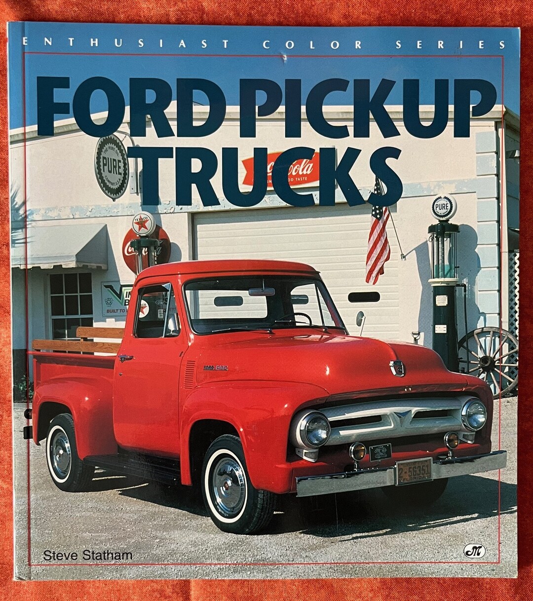 Ford Pickup Trucks Vintage Book. 1995 Color Series by Steve Statham ...