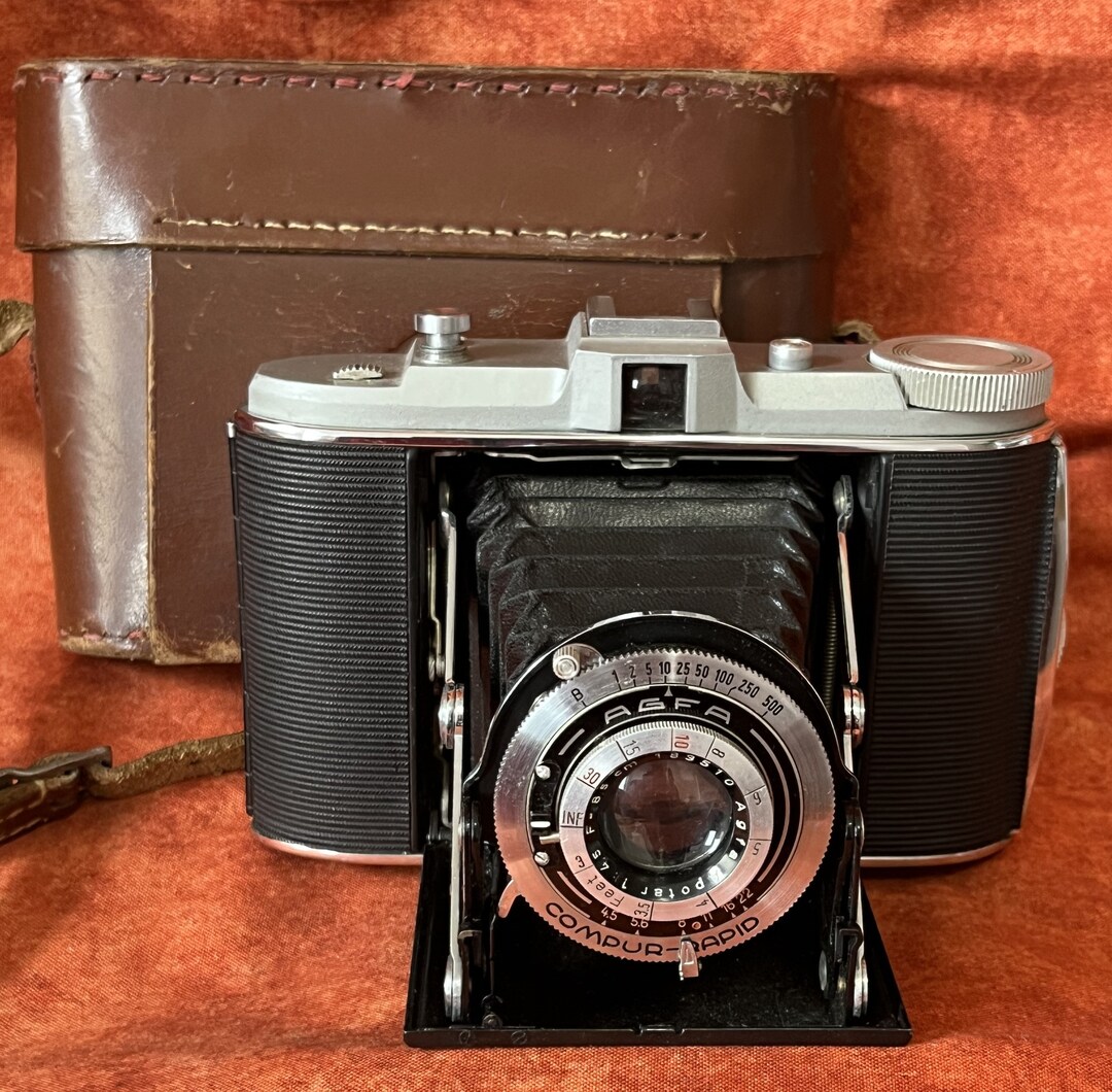 Agfa Isolette 4.5 Camera. 1945 Folding Camera. Compur-rapid Shutter ...