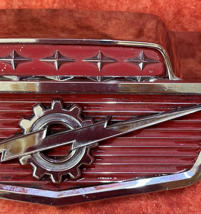 1961-1966 Ford Center Hood Emblem. Lightning Bolt Badge. Ford Part C4TB ...