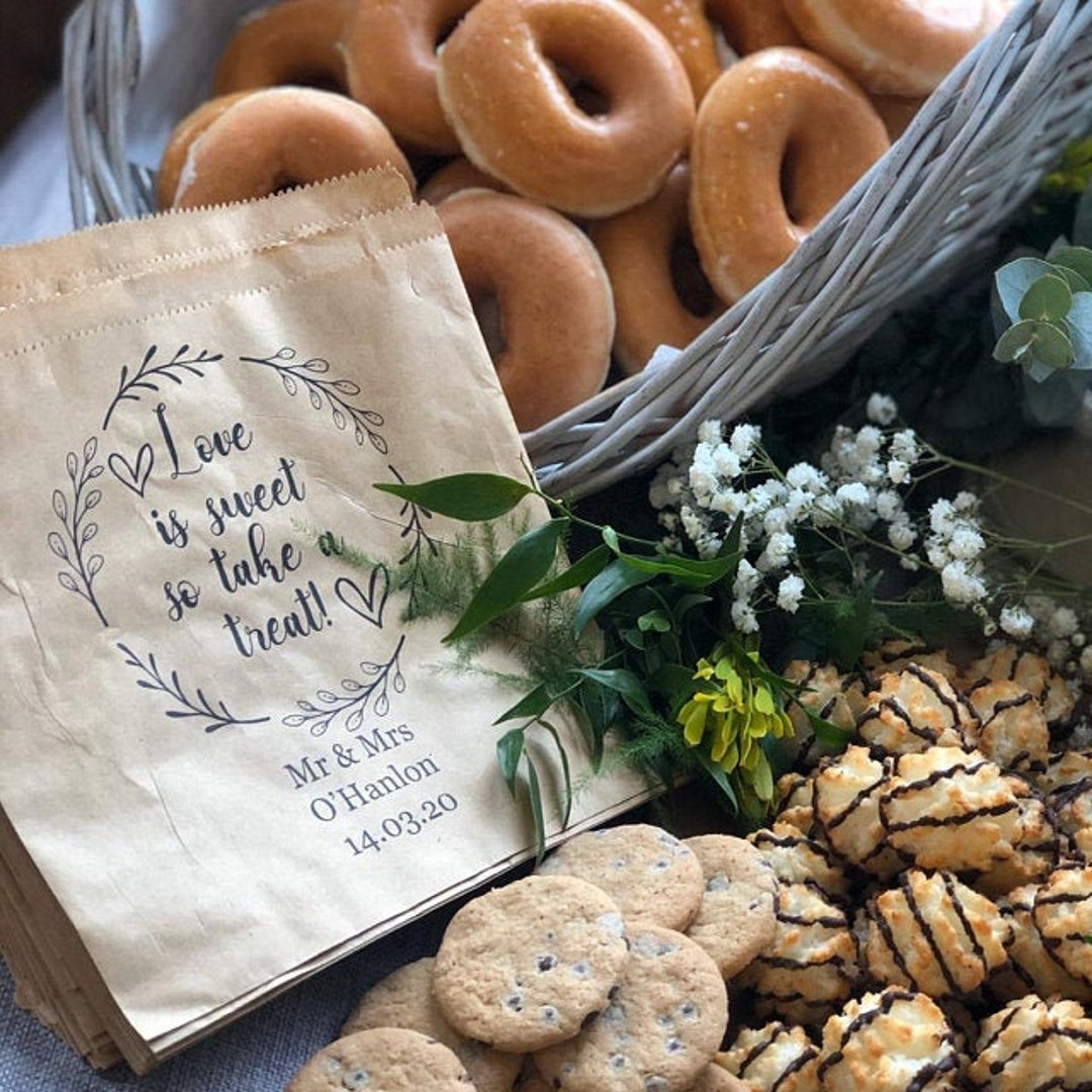 Personalised Paper Sweet Bags Treat Bags, Wedding Sweet Cart, Cake ...