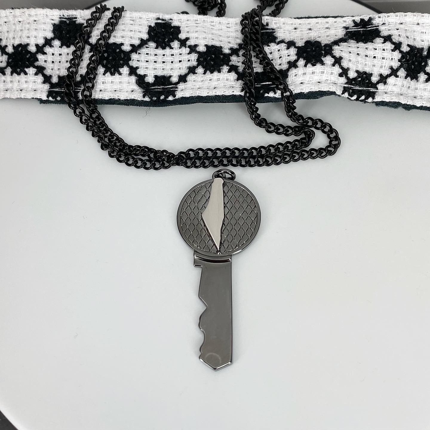 Palestine Key Pendant With Chain - Etsy