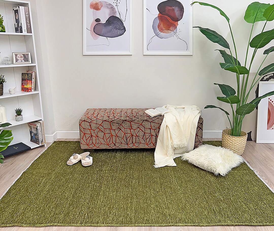 APRIL Boho Green Flatweave Rug, Soft Plain Minimalist Modern Home Décor ...