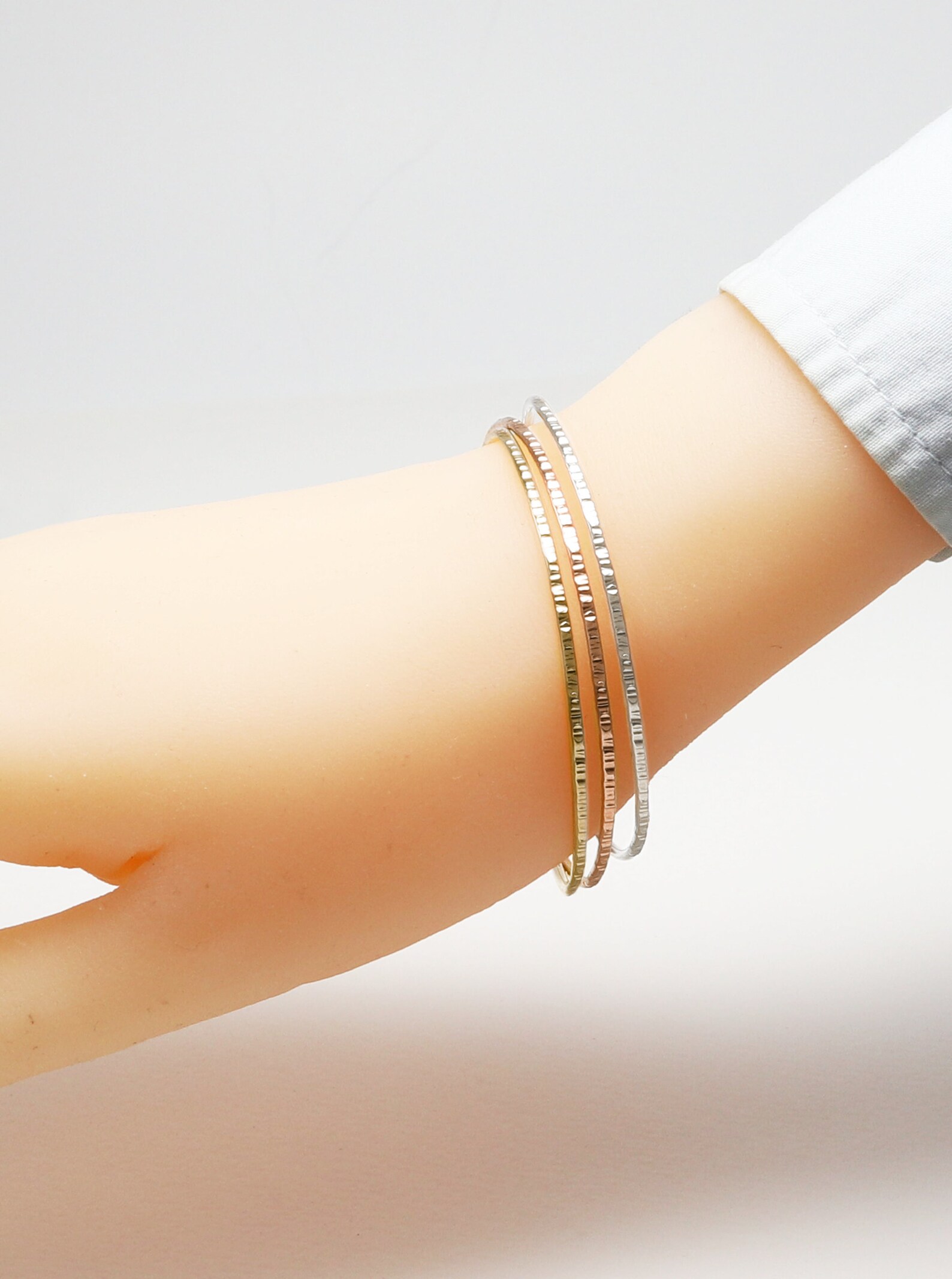 Minimalist Gold Bangle Set of 3, Thin Gold Filled Bangle Bracelet ...