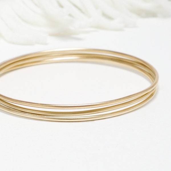 Minimalist Bangle - Etsy