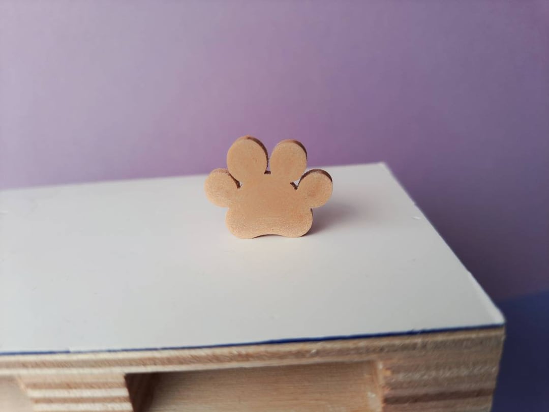Miniature Wooden Paw Print Dollhouse Decoration, Mini Wood Toy Decor ...