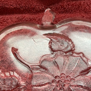 Hazel-atlas Apple Shaped Glass Plates 6 - Etsy