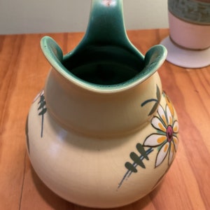 Royal Gouda Holland betty Daisy Pitcher - Etsy