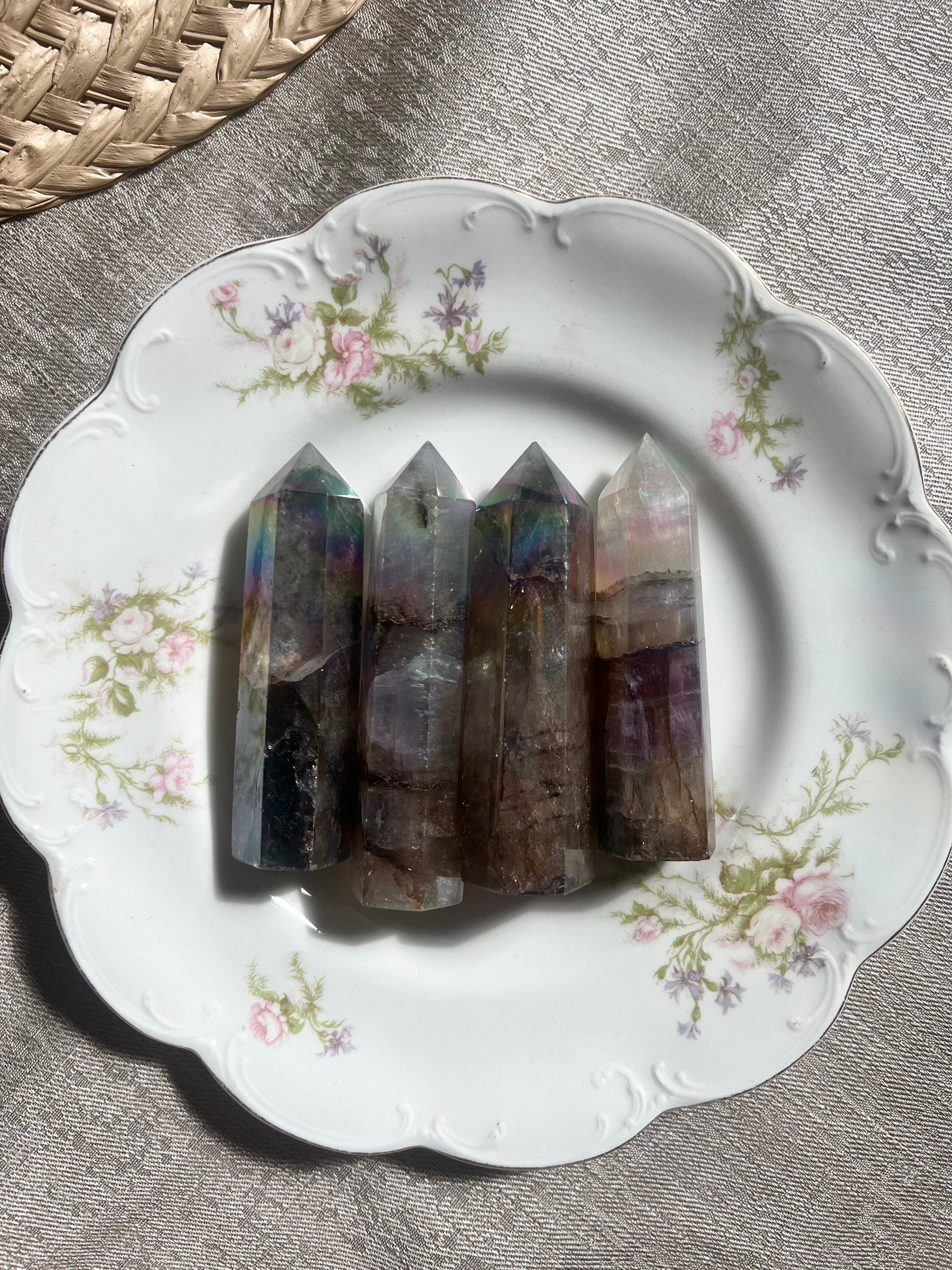 Aura Garden Quartz Towers, Angel Aura Scenic Quartz Lodolite Points ...
