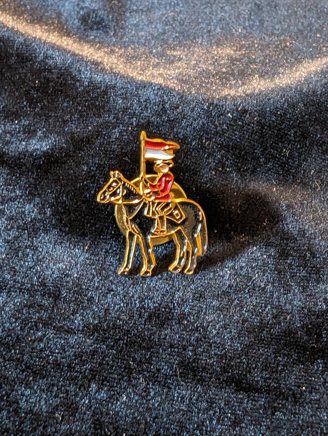 Royal Canadian Mounted Police Vintage Enamel Pin RCMP Mountie Pin - Etsy
