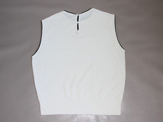 1960s Vintage Classic White Top Vintage Basics Vintag… - Gem