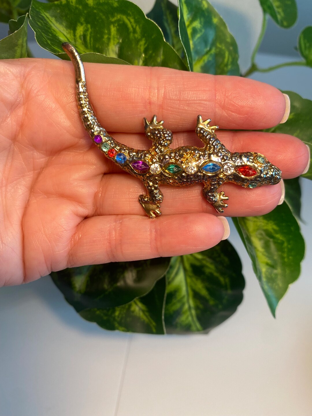Vintage Jewelry Gold Toned Lizard With Multicolored Rhinestones Great ...