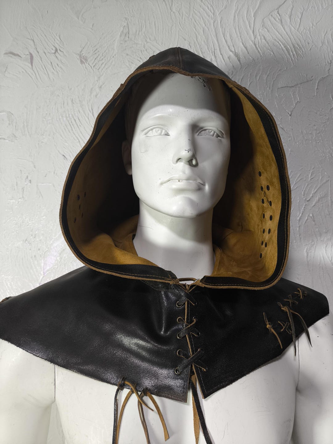 Handcrafted Leather Hood: Medieval LARP Cosplay Capelet - Etsy