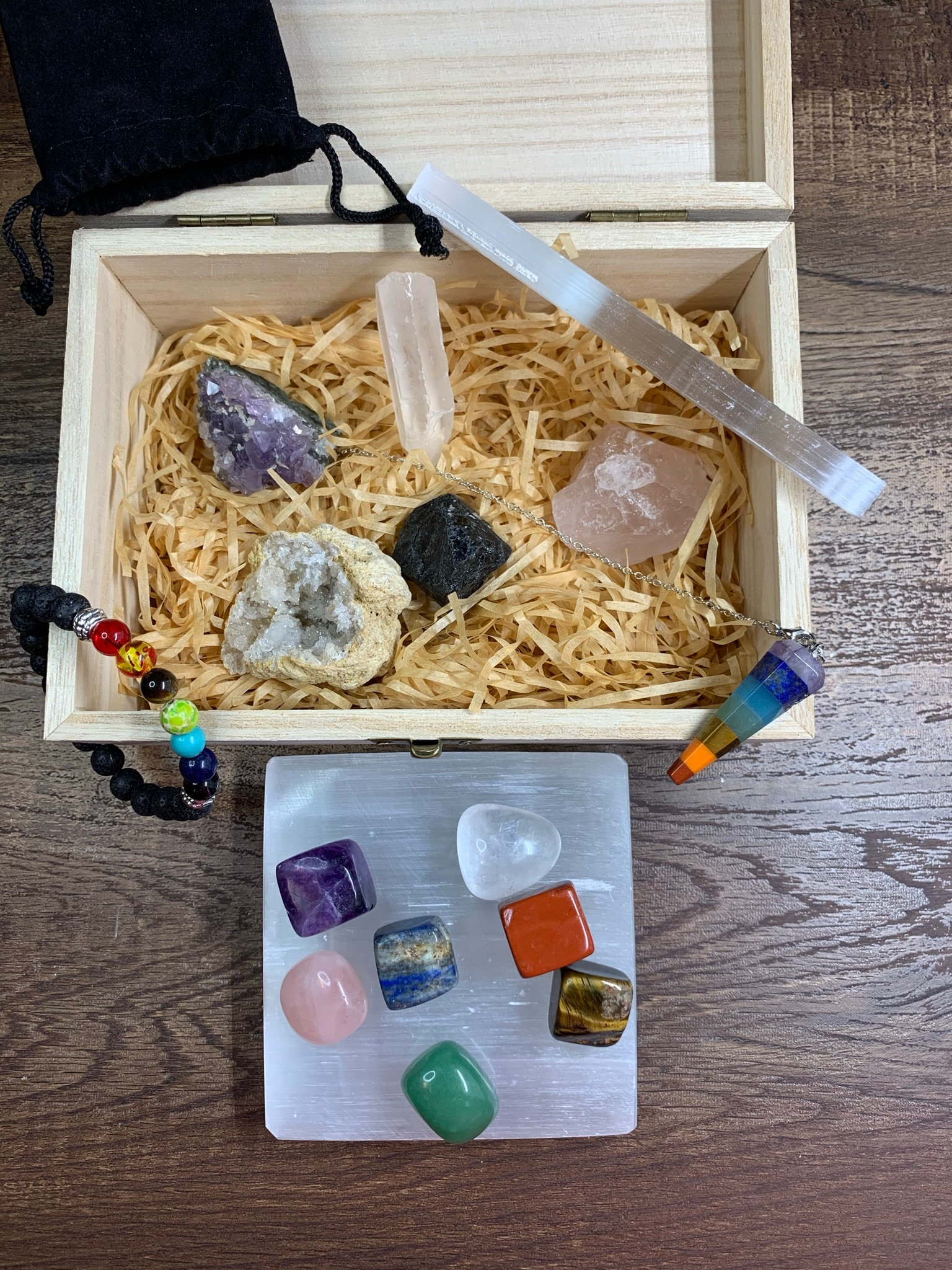 Premium Healing Crystals Kit in Wooden Box 7 Chakra Tumbled | Etsy