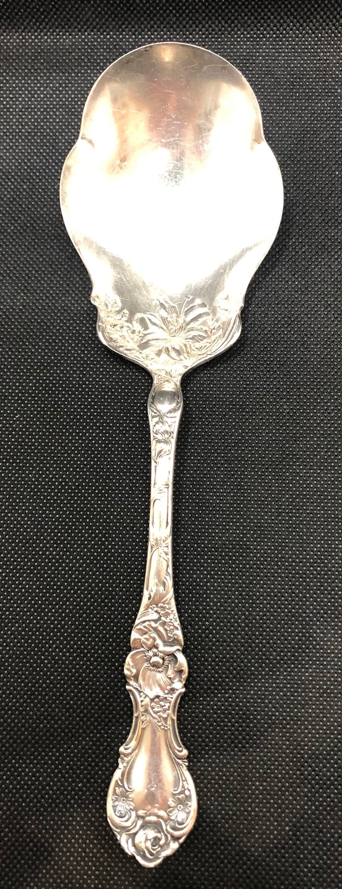 R Wallace Floral Pattern Berry Spoon - Etsy