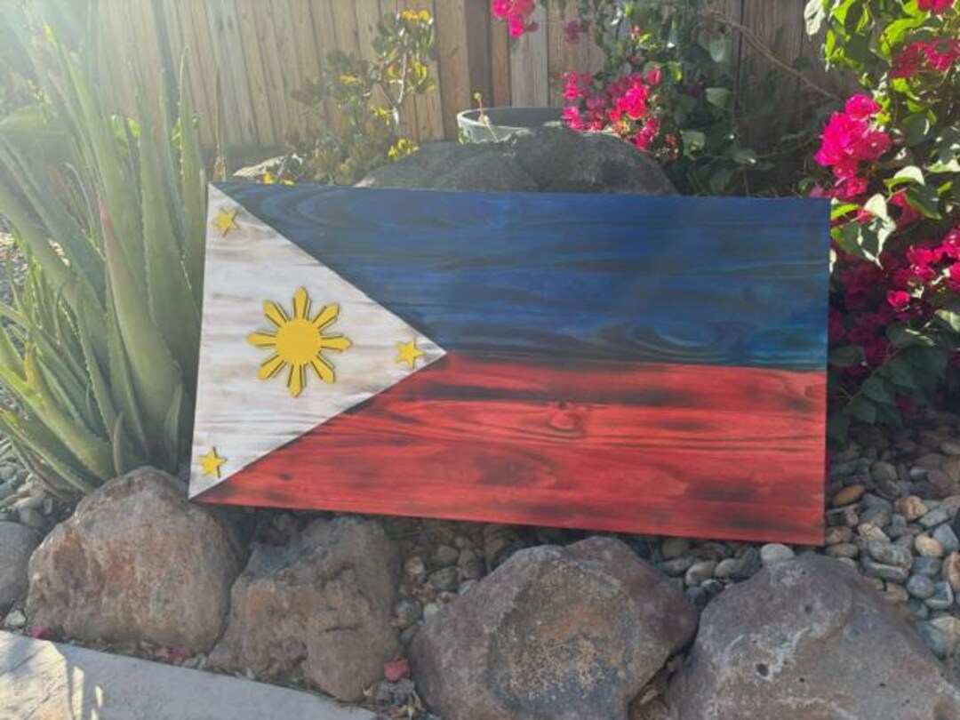 Rustic Wood Filipino Flag 36x19 - Etsy