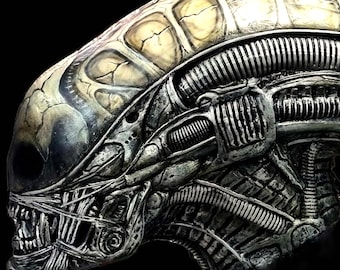 xenomorph head mount