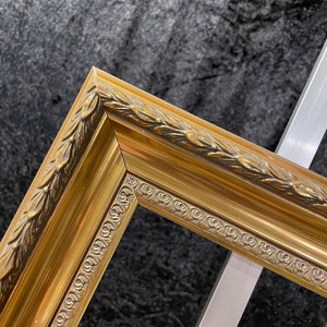 Laurel Leaf - Picture Frames Made From Vintage Wood Moulding - Variety ...