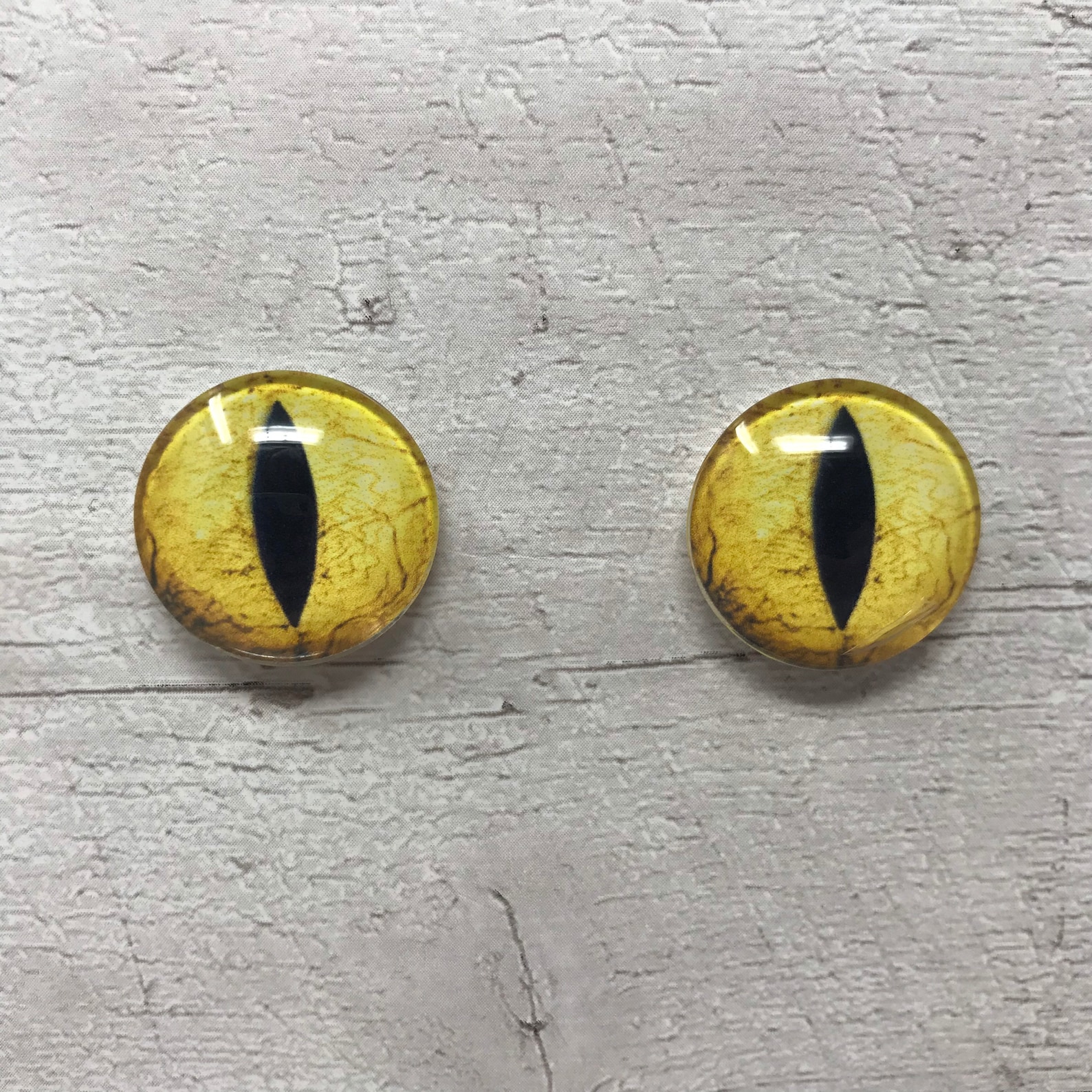 Yellow Glass Eye Cabochons in Sizes 6mm to 40mm Animal Eyes Dragon Eyes ...