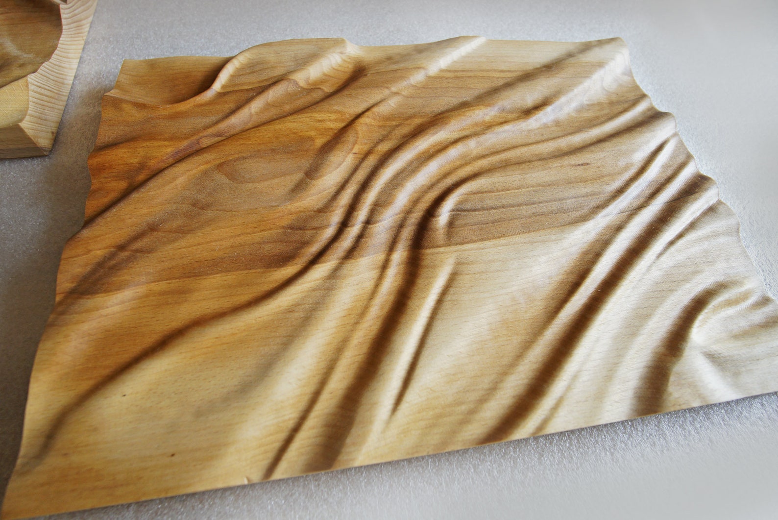 Decor for Small Spaces Wooden Relief Sculpture Set: Modern Abstract ...