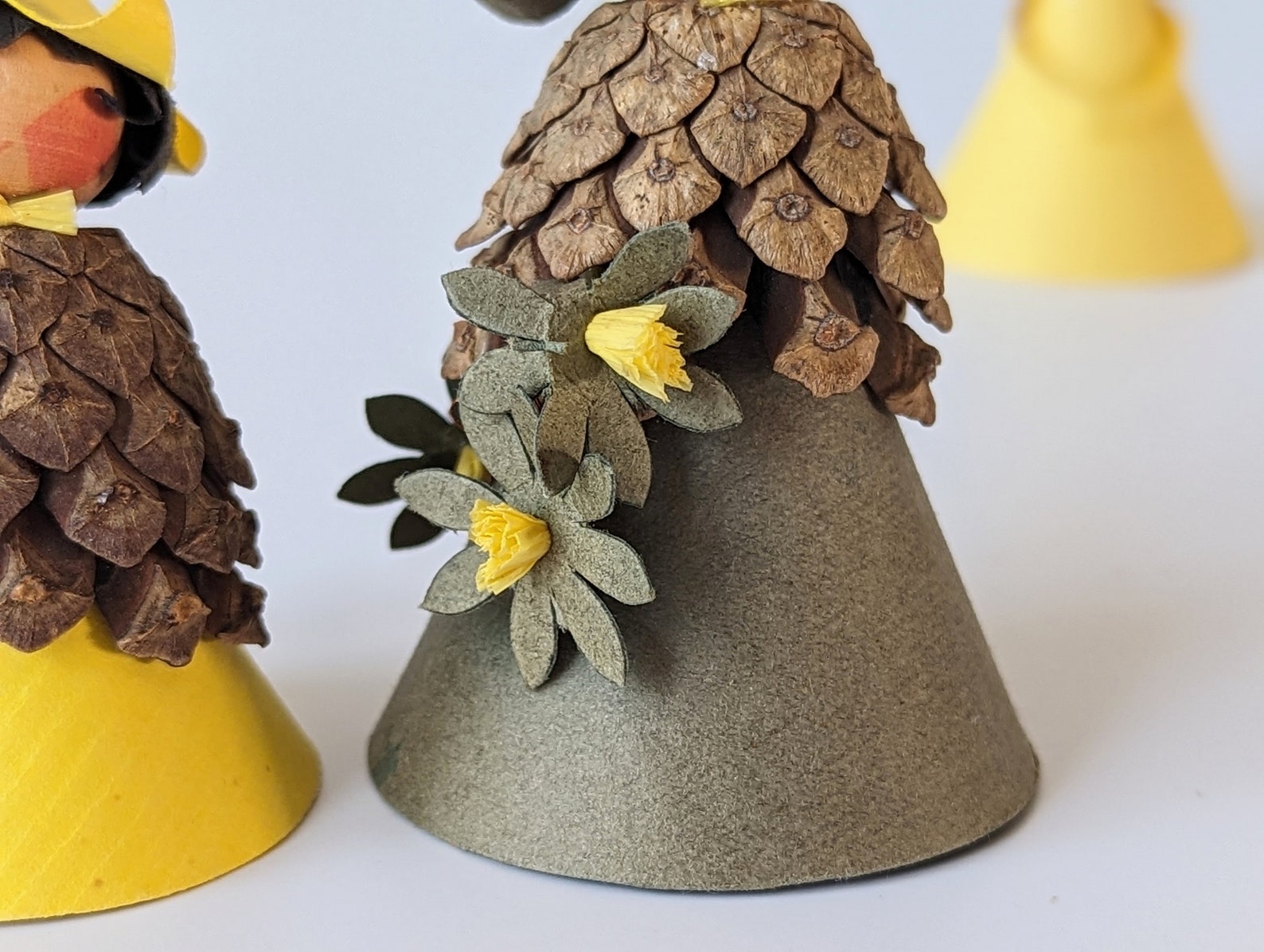 4 Vintage "erstad & Stubbe" Teglbjærg Spring Girls. Handmade Figurines ...