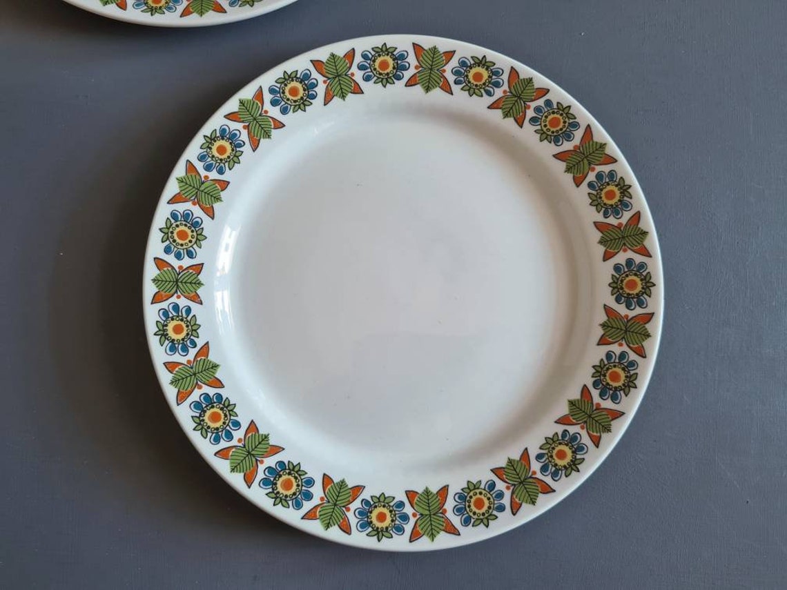 Set of 2 Figgjo Flint plates with flower pattern. Vintage | Etsy